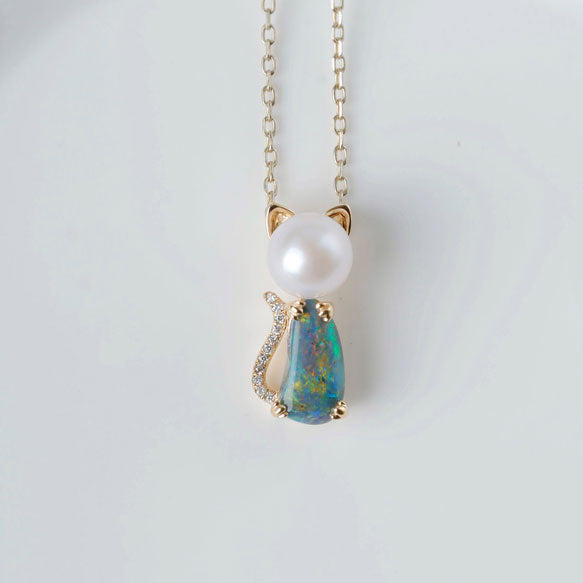 Adorable Paws Kitty Cat Black Opal, Diamond Pearl Necklace 18K Gold ...