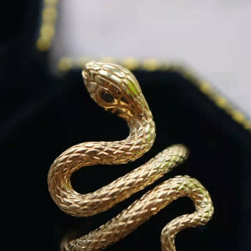 Australian Diamond Snake Design Ring 18K Yellow Gold | The Wind Opal